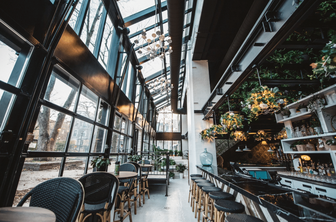 Restaurants pour les groupes : les bonnes adresses où sortir à plusieurs